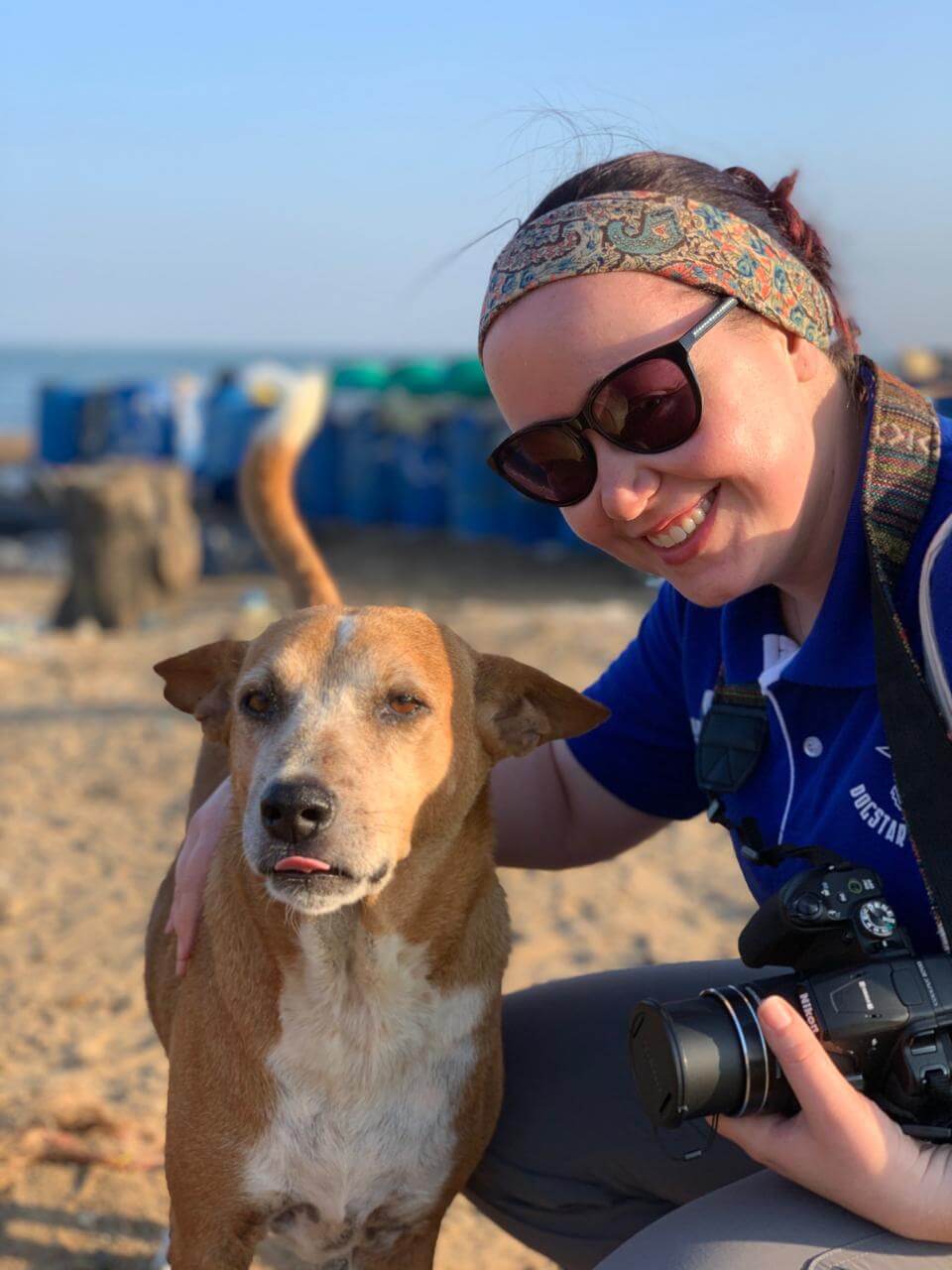 Becky helps Sri Lankan dogs | Isabelle Vets